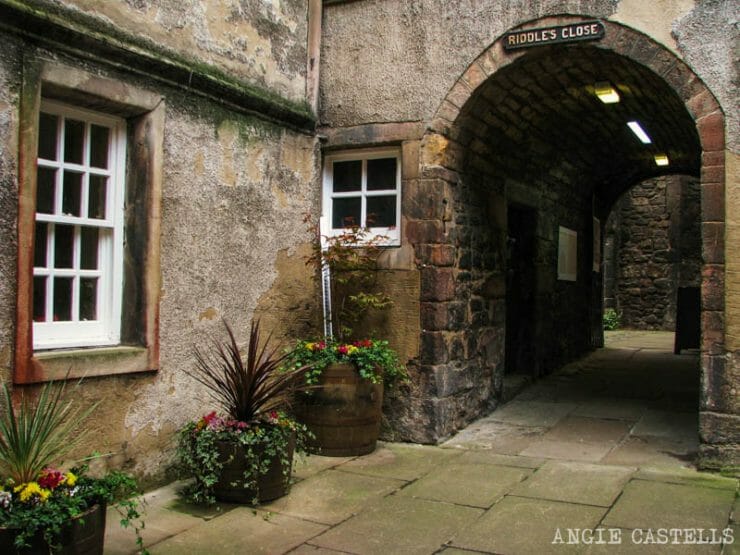Riddle's Close, sombras e historia en la Royal Mile de Edimburgo
